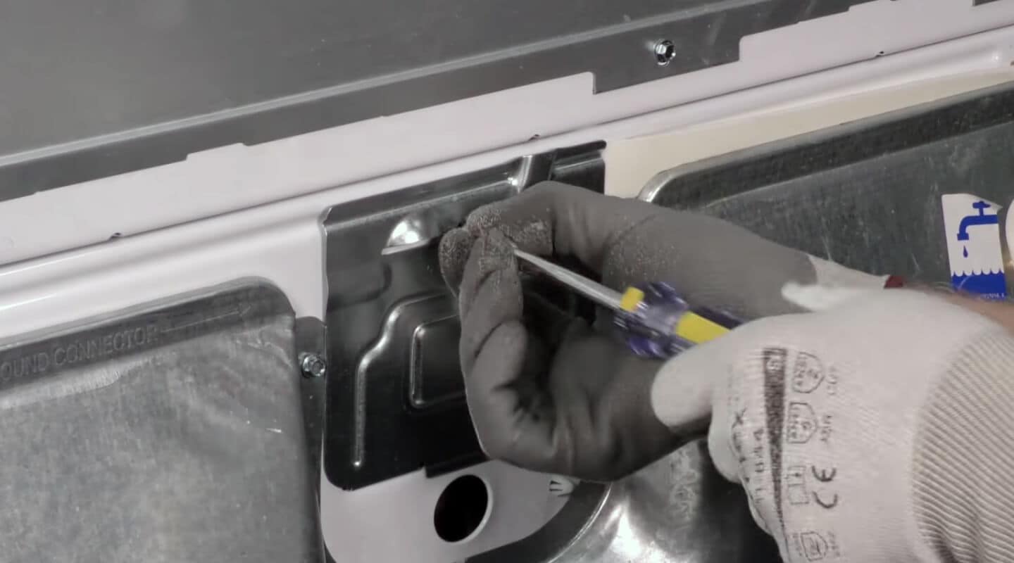 Types of Dryer Plugs: How to Replace your Dryer Cord | Maytag