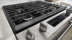 Cooking vs. Baking: Four Key Differences | Maytag