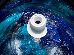 HE Washers Vs. Regular Washers | Maytag