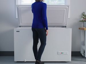How Long Does Food Last in the Freezer? A Storage Guide | Maytag