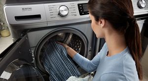How Many Gallons of Water Do Washing Machines Use? | Maytag