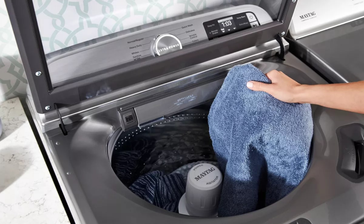 largest clothes washer