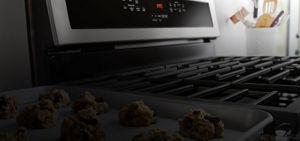 Kitchen Stoves - Cooking Oven Ranges | Maytag